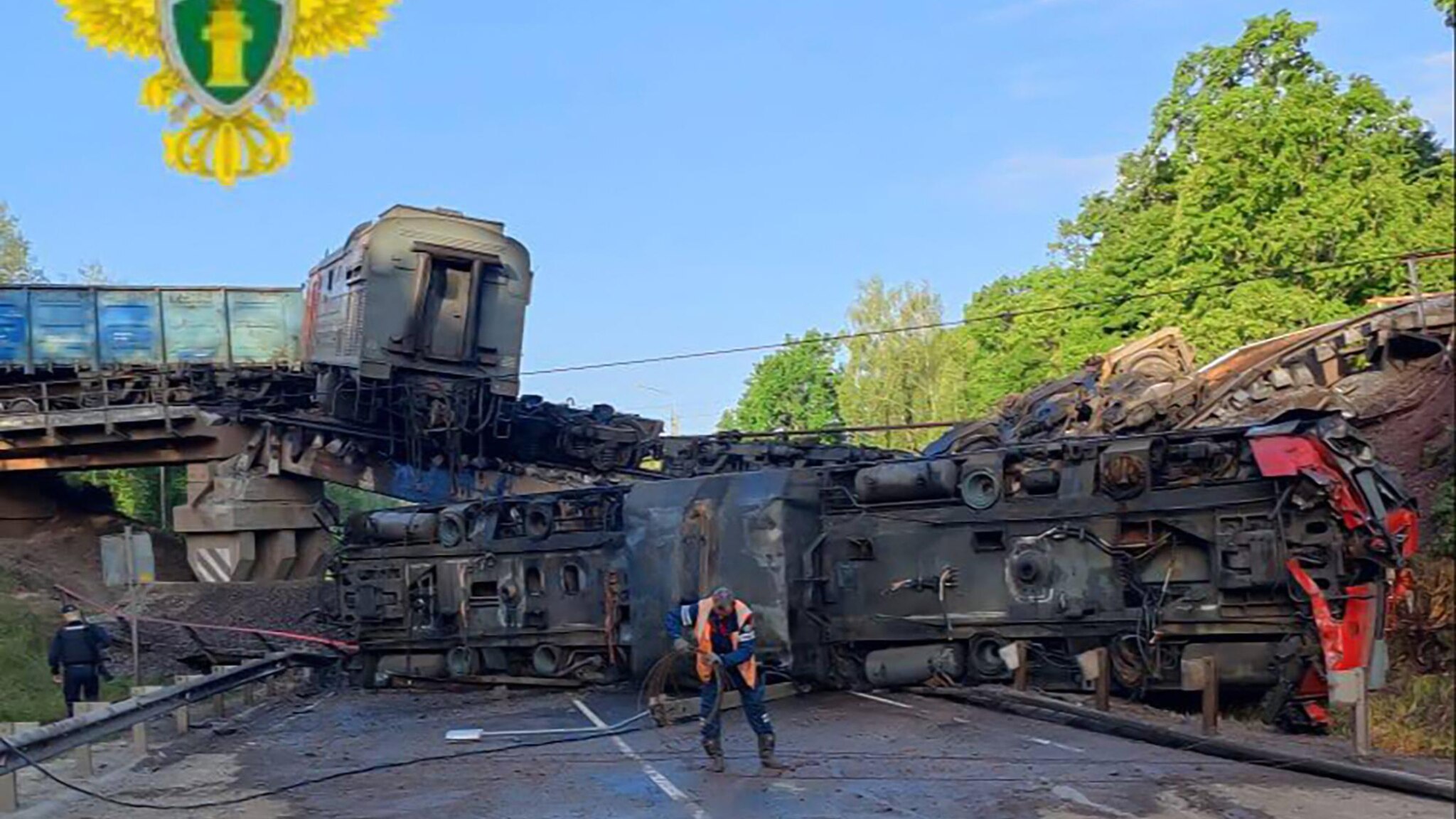 L'intelligence ucraina distrugge più di 40 bombardieri in 4 basi russe ...