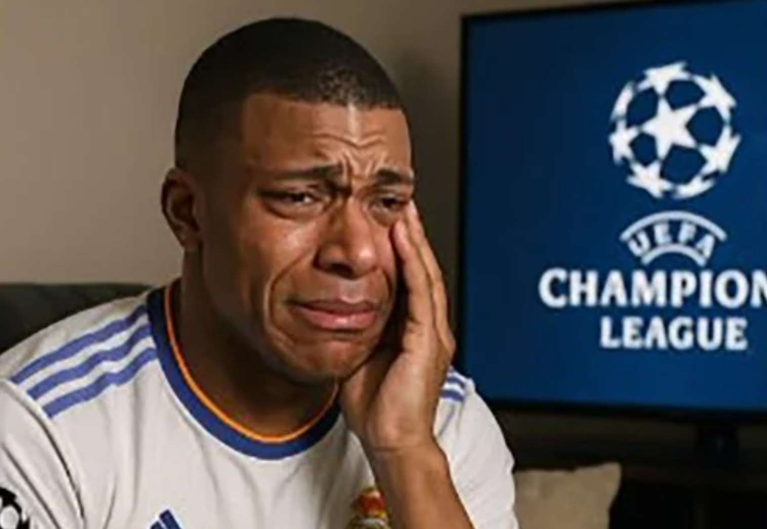 PSG ganó la Champions League y los memes no perdonan a Mbappé