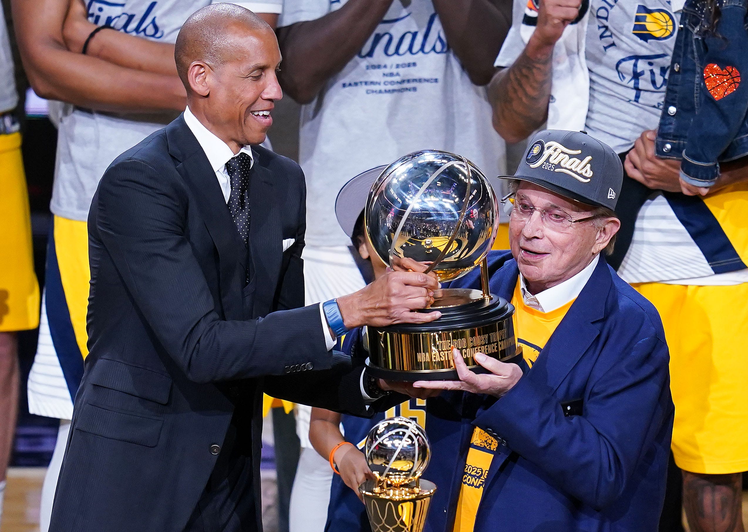 'It's so special to be a Pacers fan': Pacers owner Herb Simon thanks ...