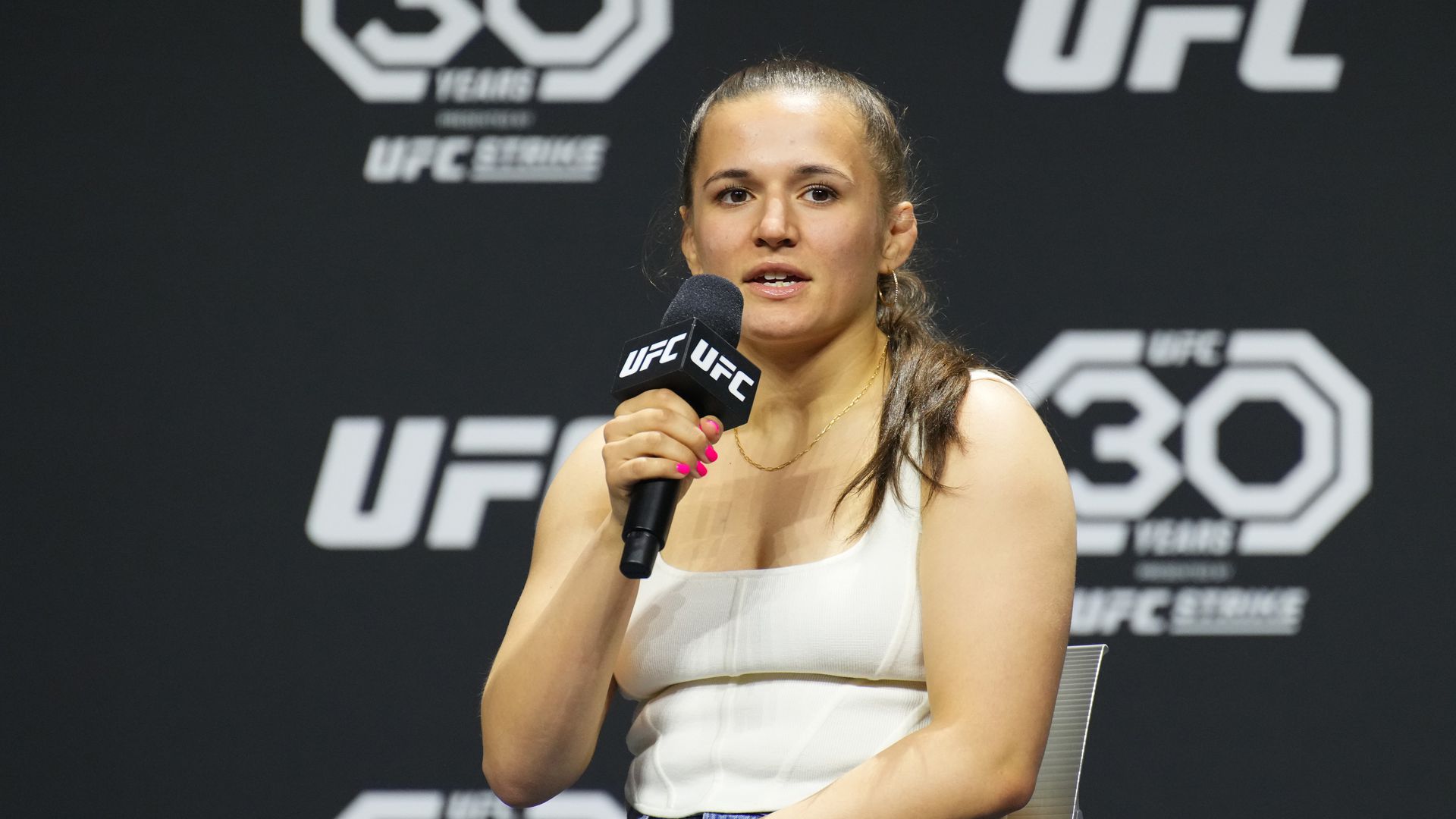 LIVE! Watch UFC Vegas 107 Post-Fight Presser Here