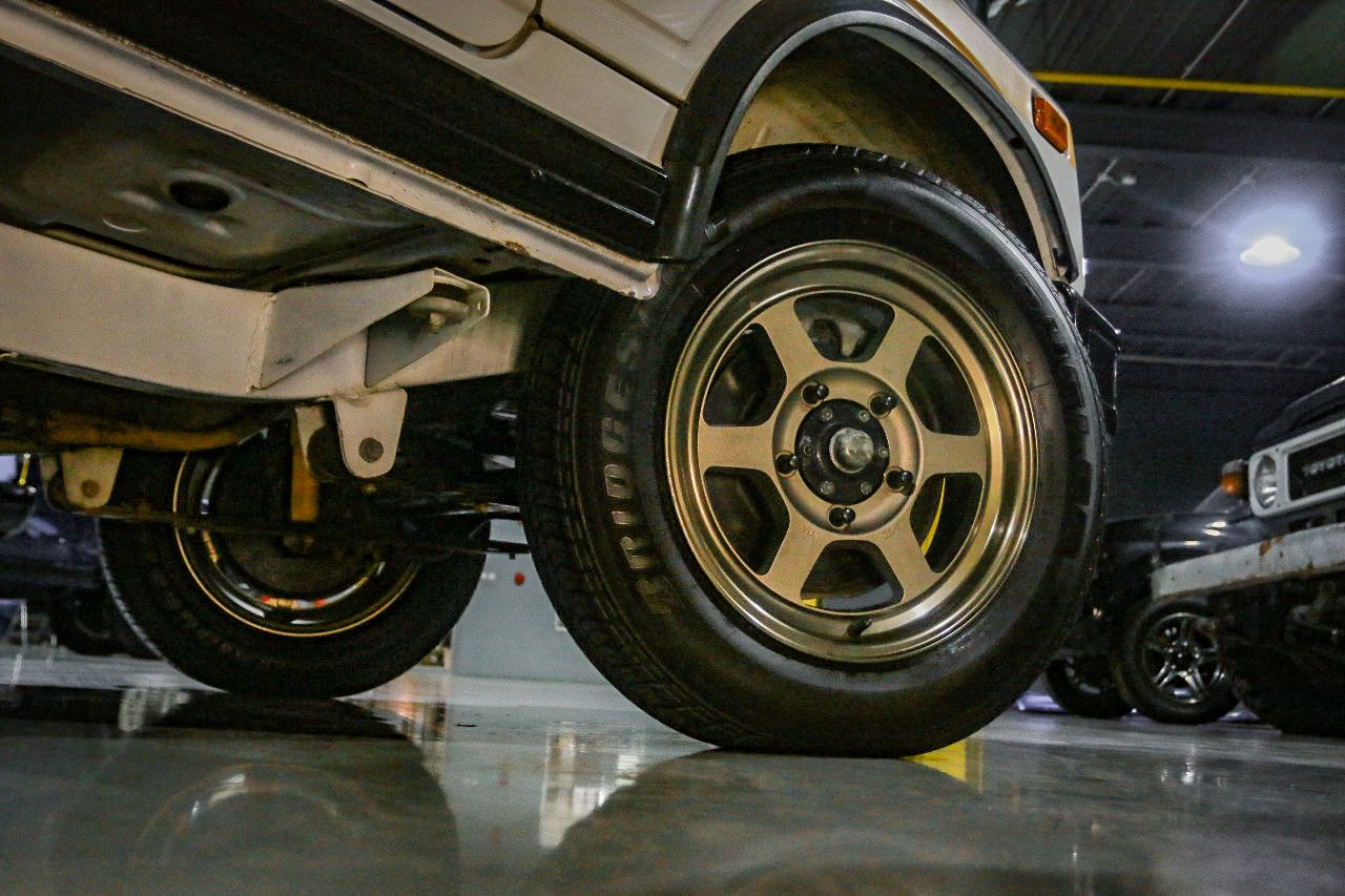 Apakah Ban Mobil Bisa Capek dan Butuh Ngadem Saat Perjalanan Jauh?