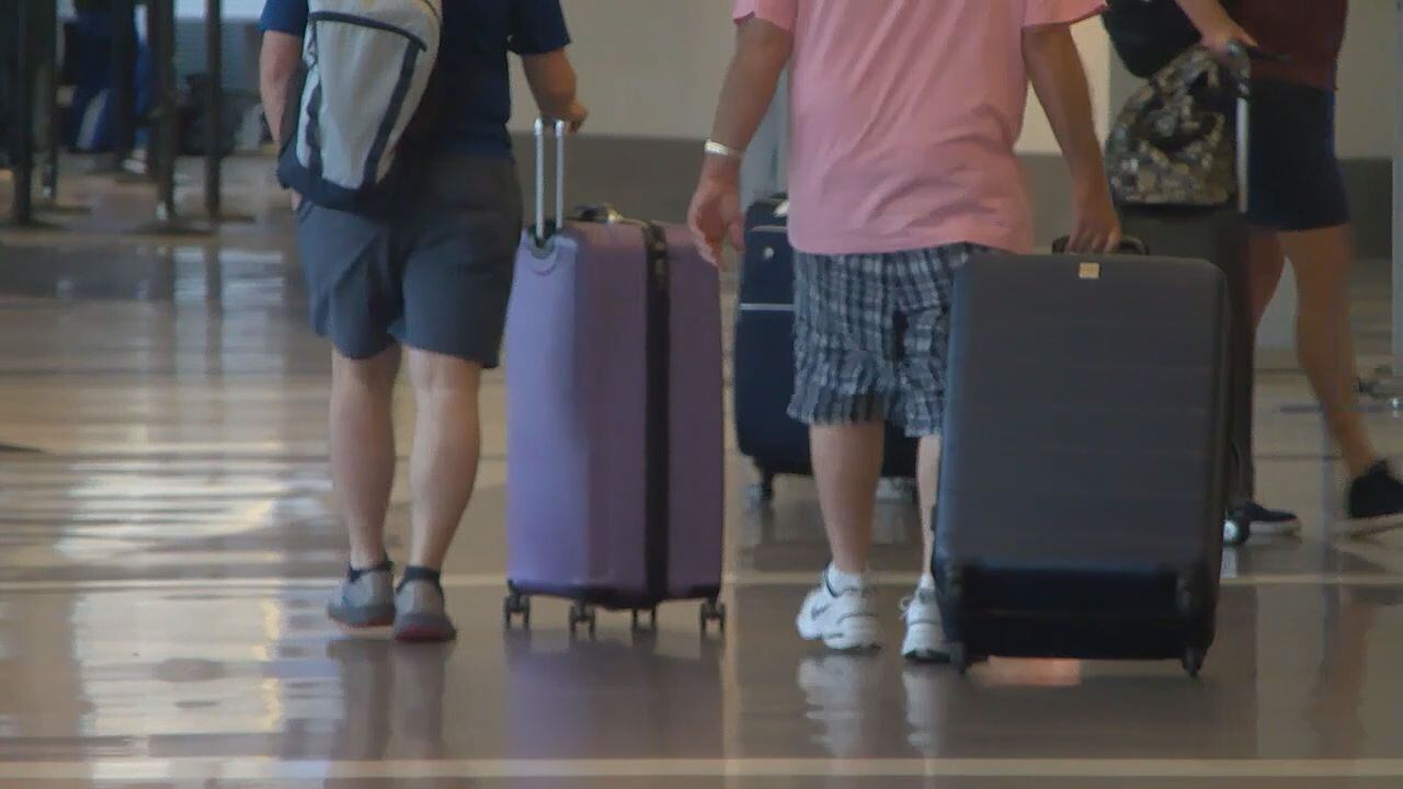 Criminals posing as online travel agents selling fake airline tickets ...