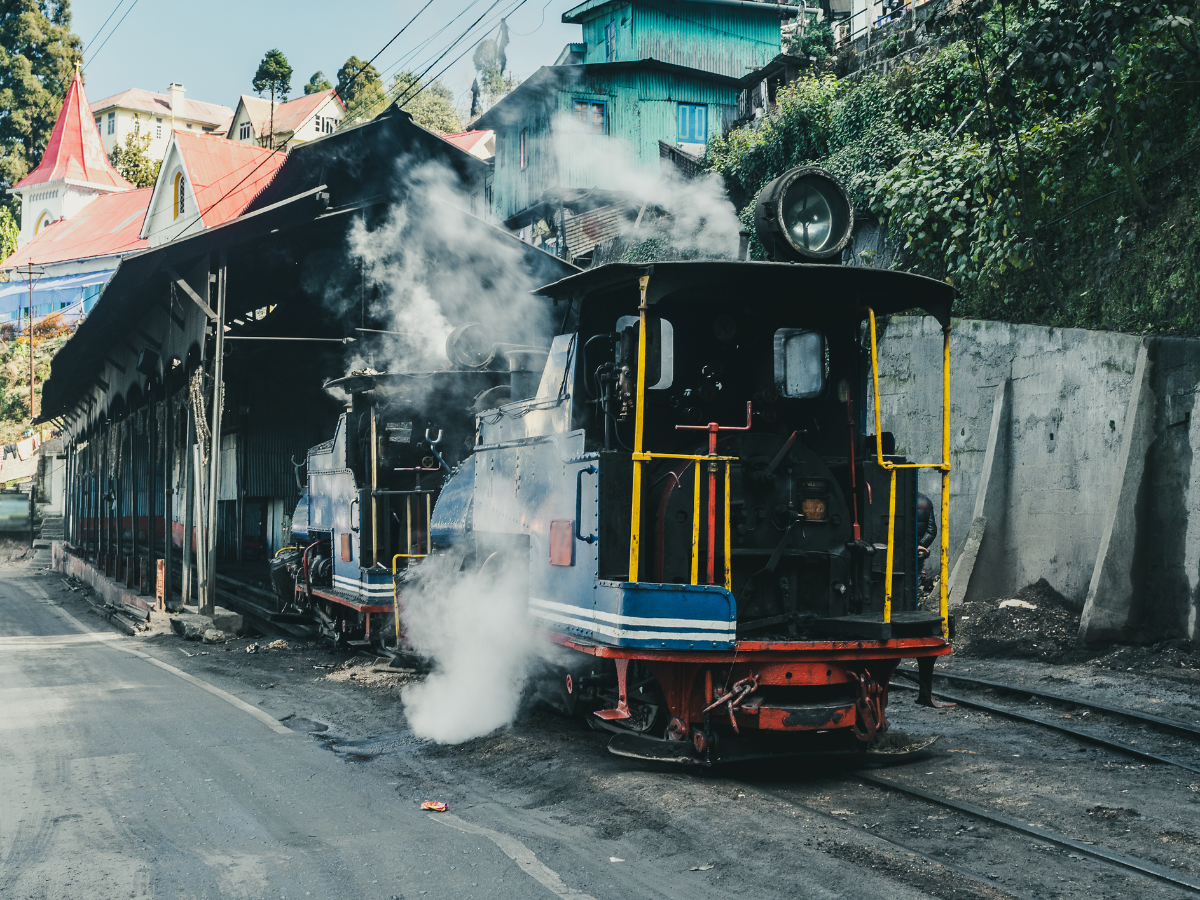 Top 5 heritage train rides in India for the ultimate rail buff