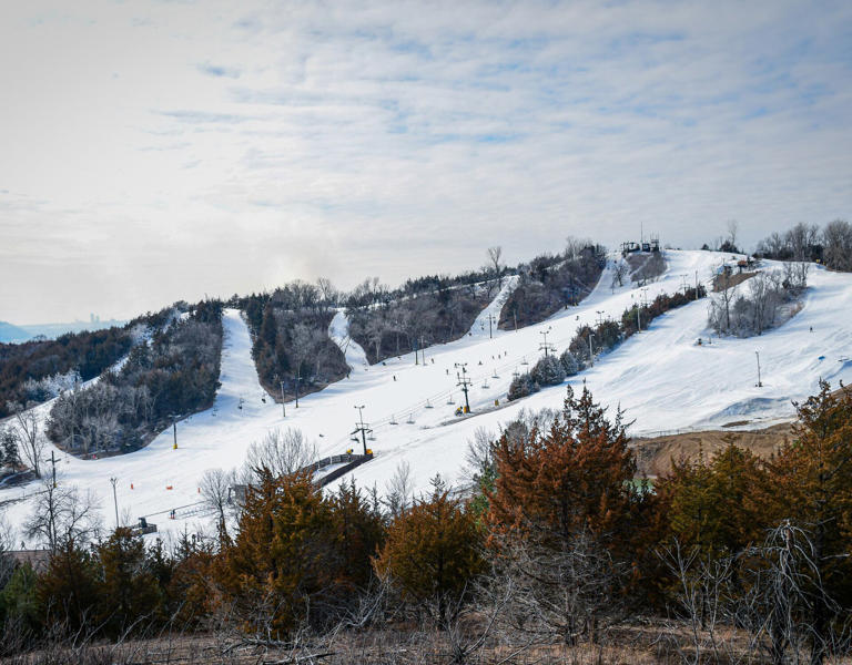 Crescent Hill: Leaders unveil master plan draft for Iowa outdoor ...