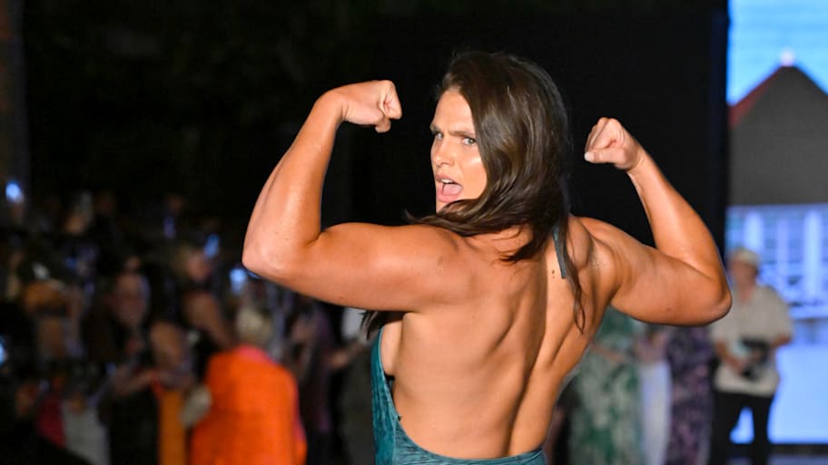 Ilona Maher Stuns in Gorgeous Green One-Piece for SI Swimsuit Runway Show