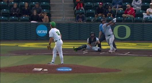 Arizona uses long ball to beat UVU, 14-4