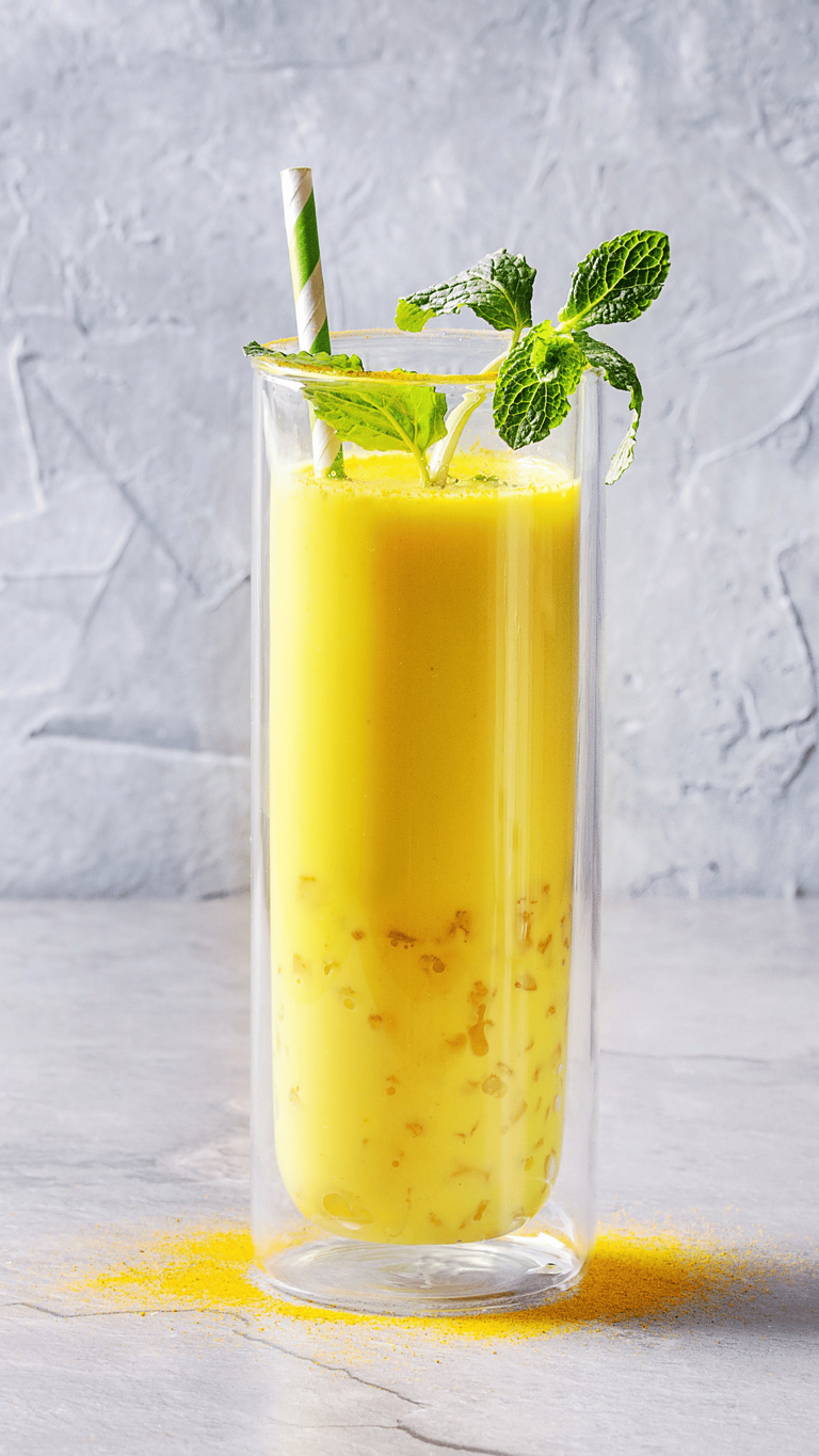 What Makes Golden Milk (Haldi Doodh) So Healthy? Here Are 5 Benefits