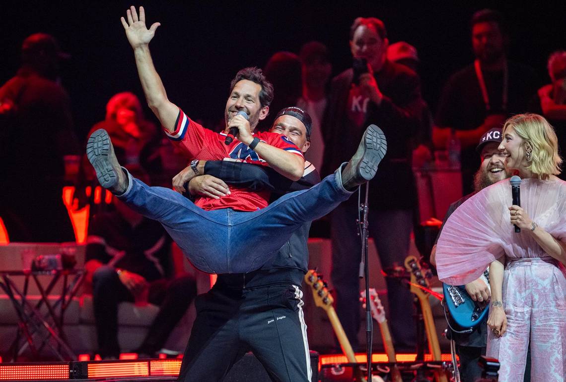 Photos: See the fun from Saturday's Big Slick Party and Show at KC's T ...