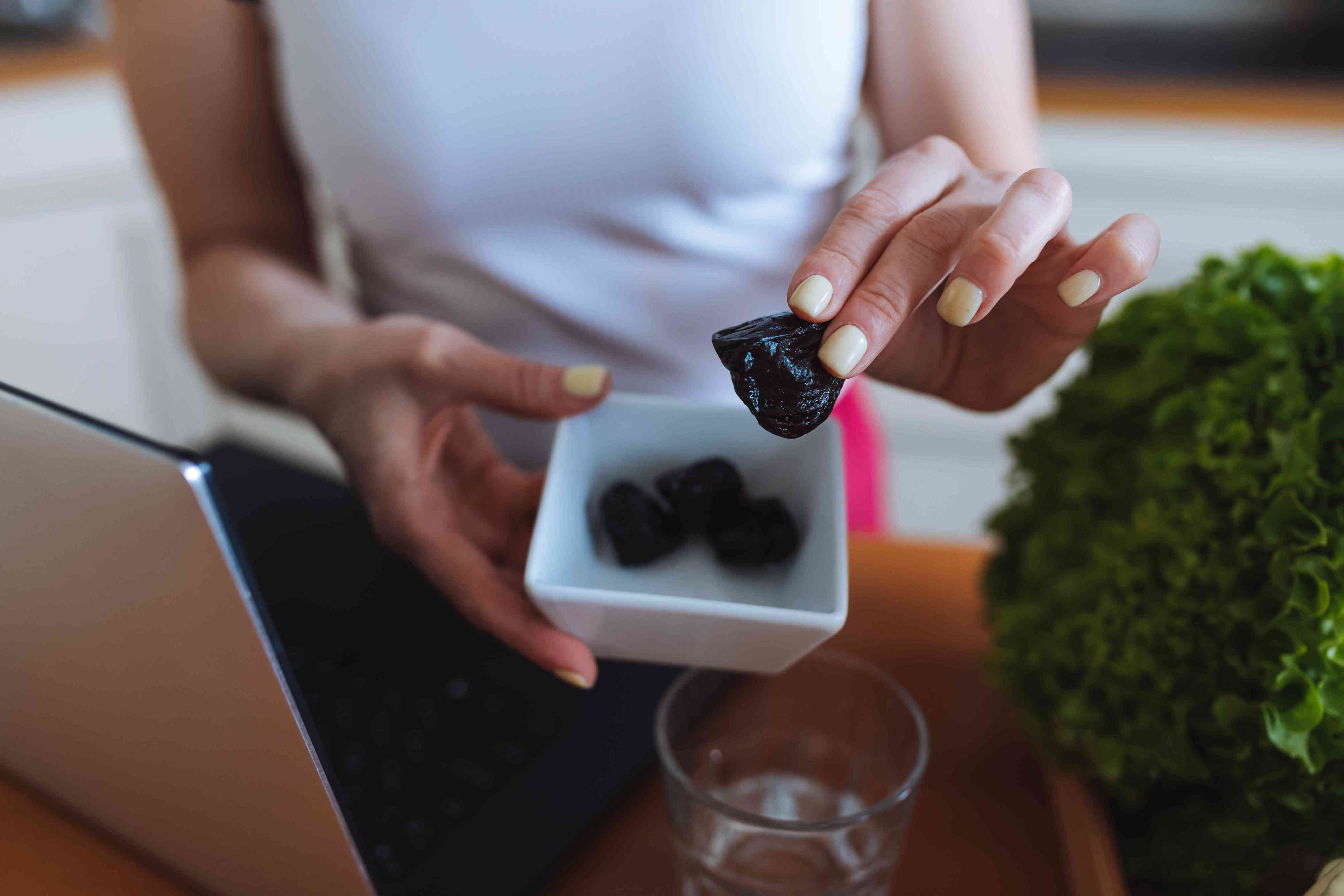 Foods, supplements, and tricks that can make you poop instantly