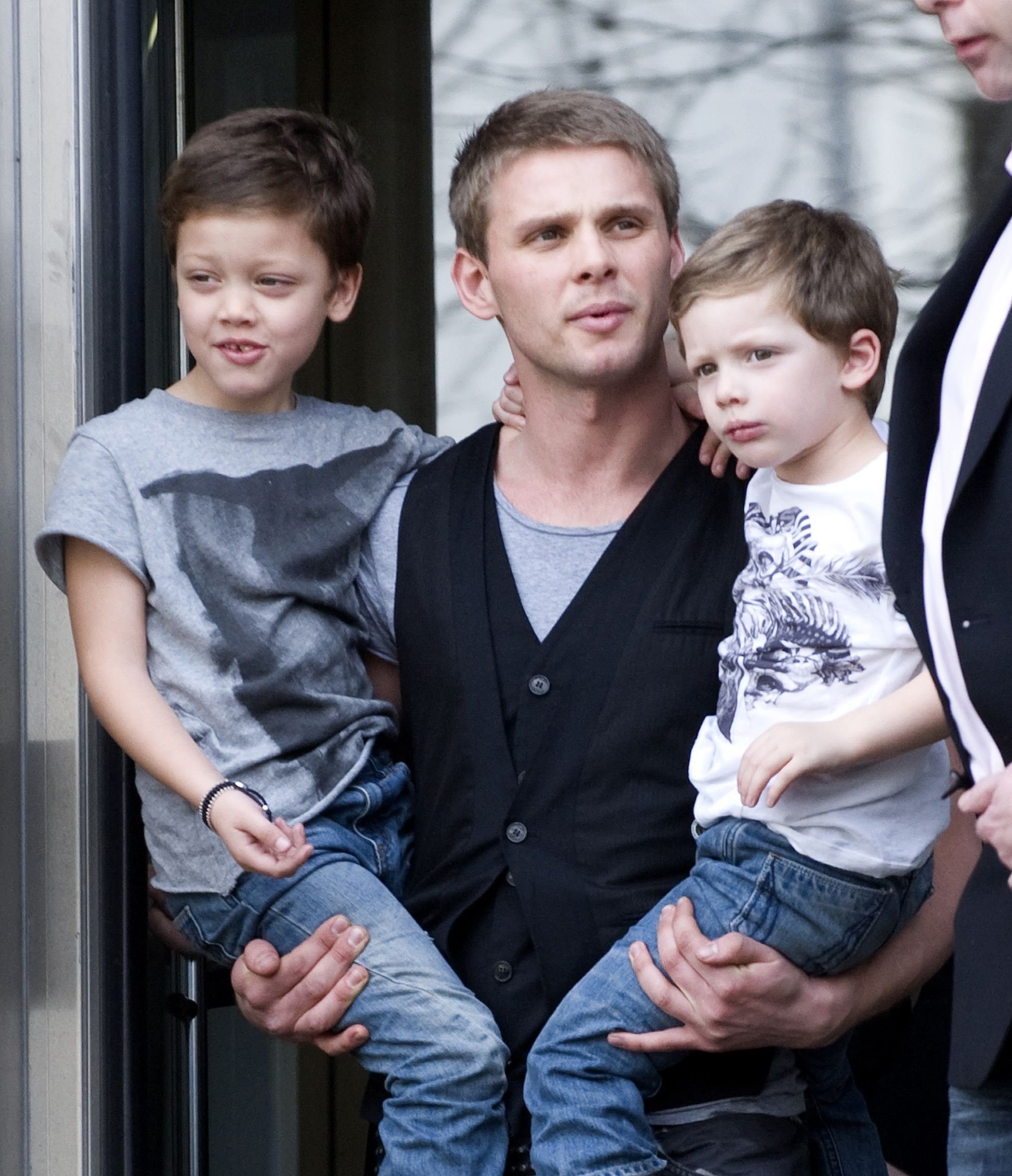 Freddy Brazier 'smokes joint' with grandmother Jackiey Budden after dad ...