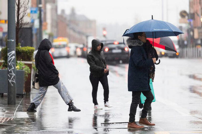 Ireland weather: Met Eireann pinpoint areas to be hit by heavy rain and ...