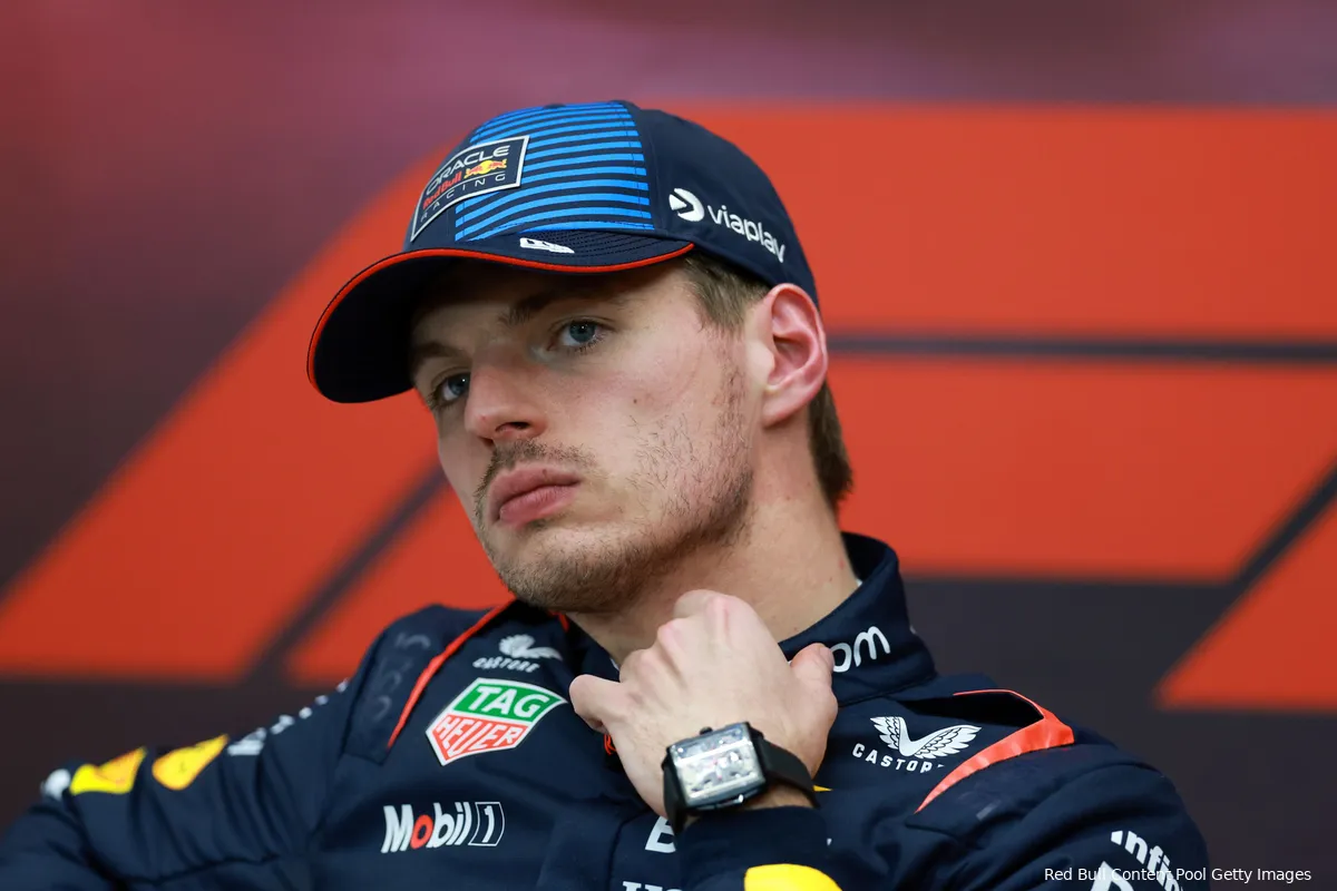 WK-stand | Verstappen loopt grote schade op in titelstrijd na bewuste ...