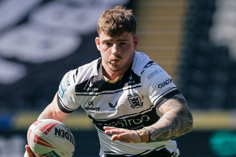 Hull FC provide latest on Amir Bourouh knock as tribute made to Oliver ...