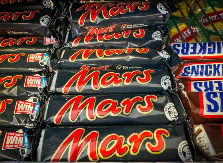 Australian Mars chocolate that fans say is 'perfect' spotted in UK ...