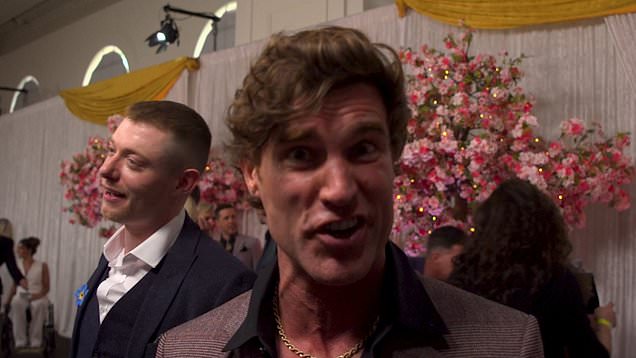 Corrie's James Cartwright on Theo's past catching up with him and Todd ...