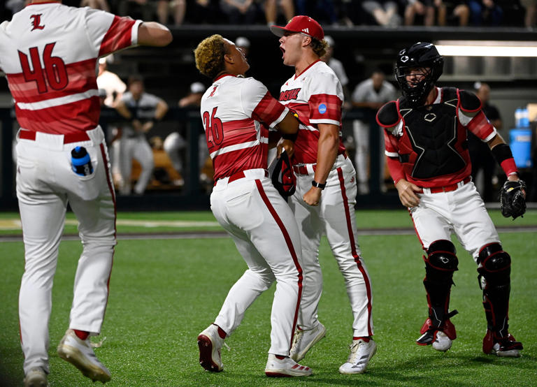 Full NCAA Baseball Tournament schedule — Sunday, June 1 elimination ...