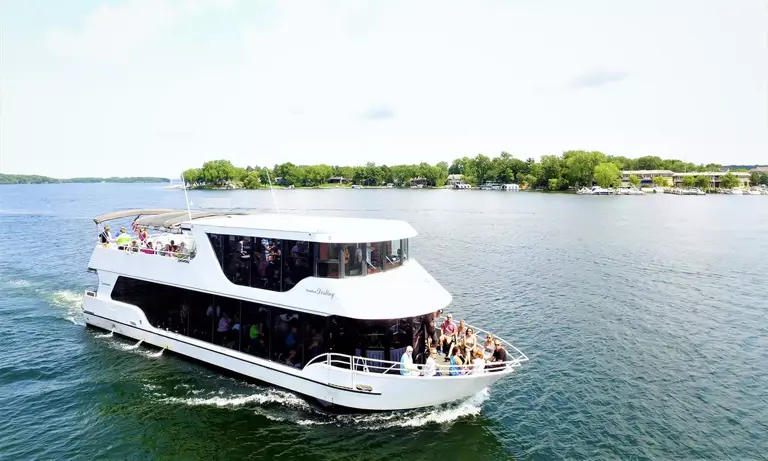 Paradise Charter Cruises – Fun Lake Minnetonka cruises under $25 per ...