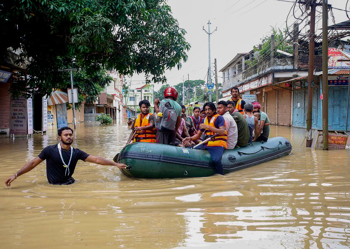 1,300 families take shelter as floods swamp Tripura; waterlogging ...