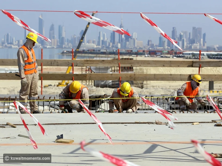 Kuwait Enforces Midday Work Ban to Shield Outdoor Workers