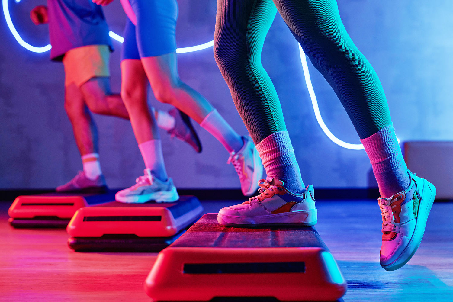 Exercise may benefit colon cancer patients as much as some drugs