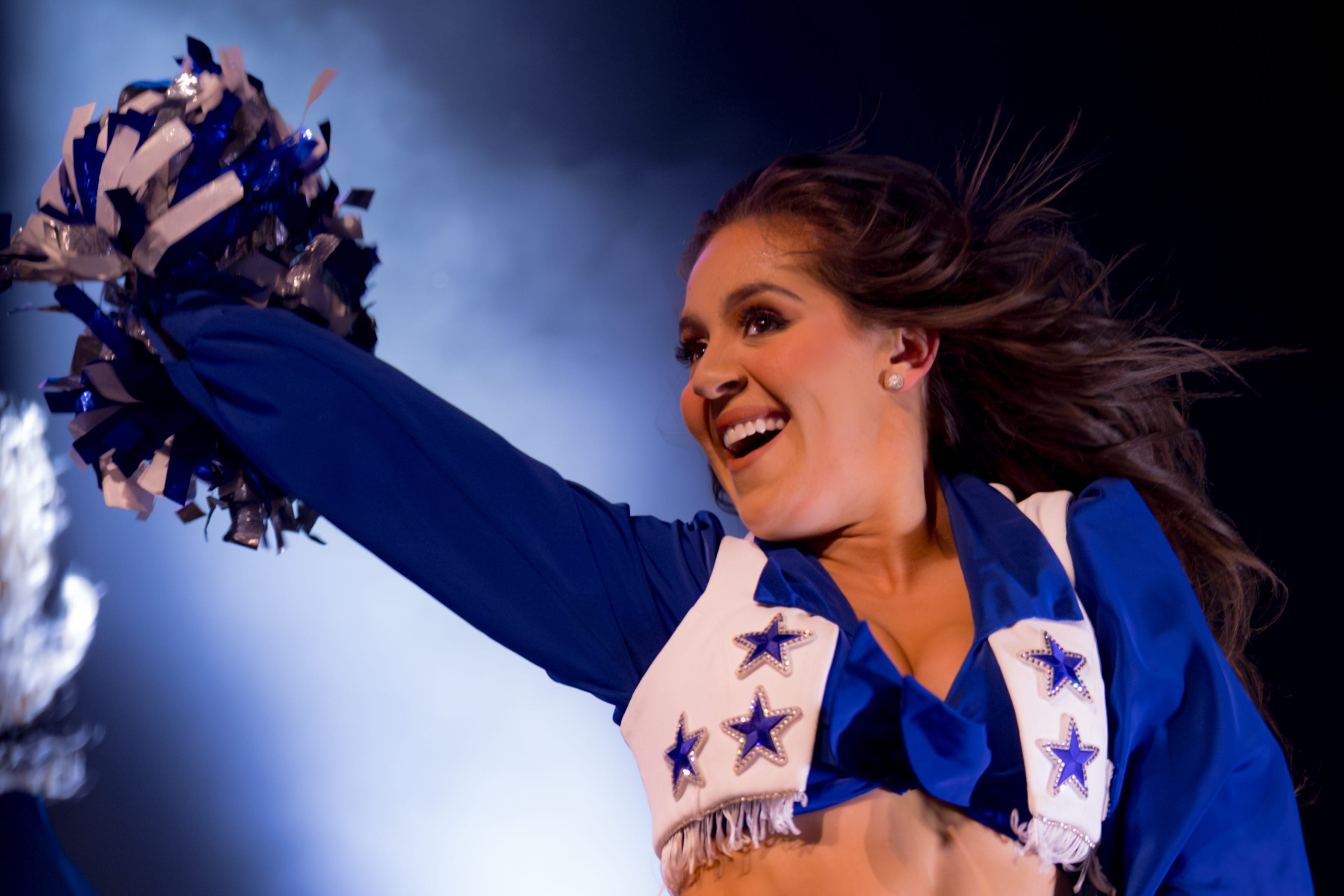 Dallas Cowboys cheerleaders, Swan Lake among things to do in El Paso