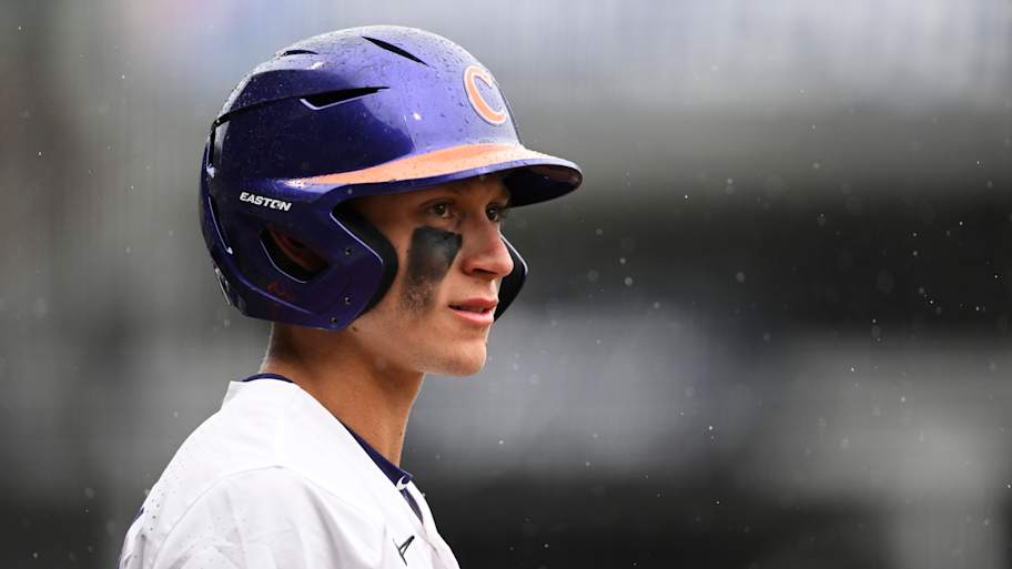 Dodgers pull off 'another draft coup' and land college star in new 2025 MLB mock draft