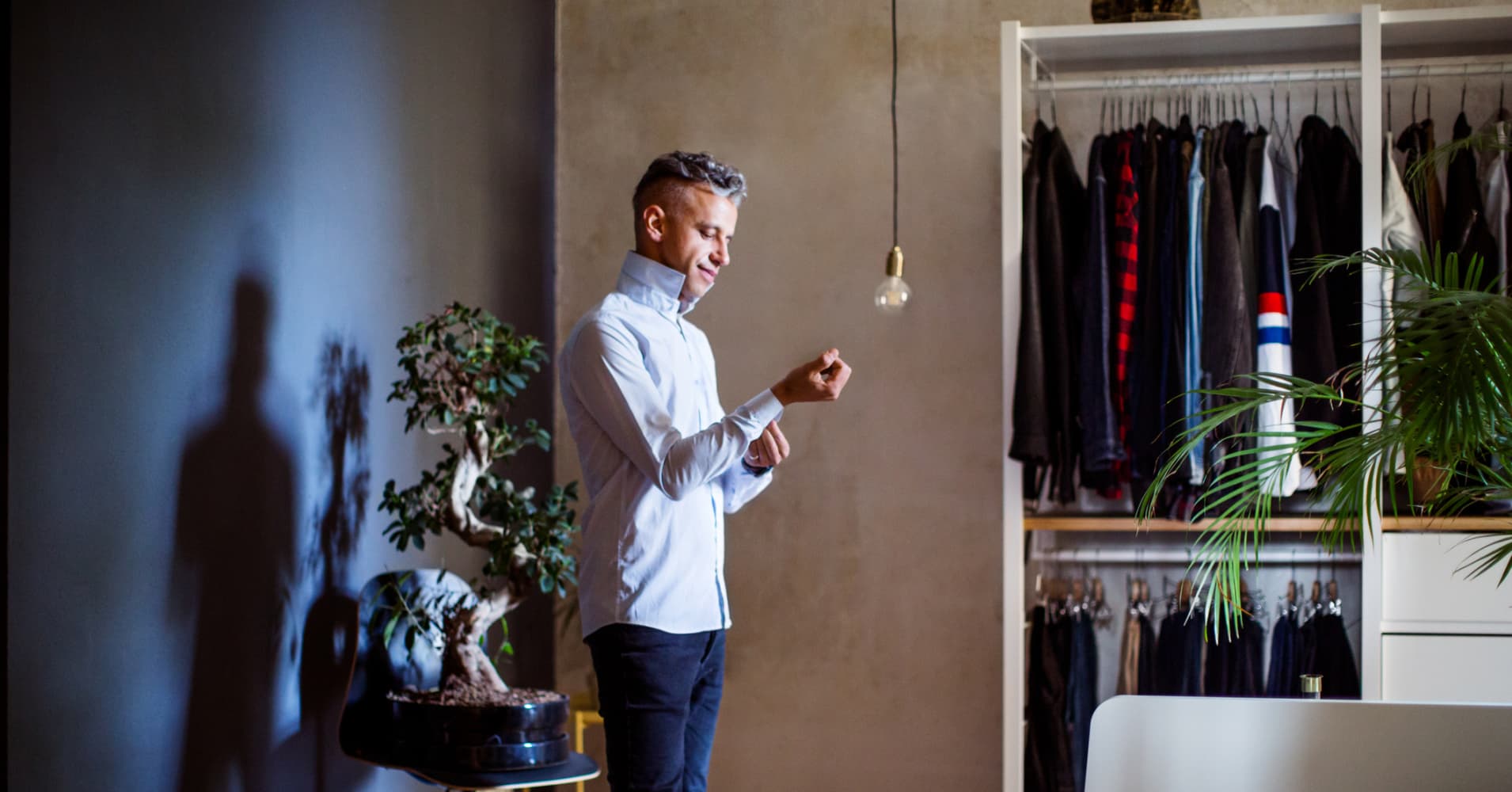 Office dress codes are more confusing than ever—etiquette experts and ...