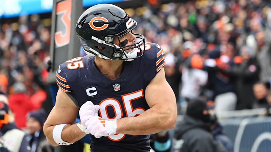 2025 rankings undervalue key piece of the Chicago Bears' offense