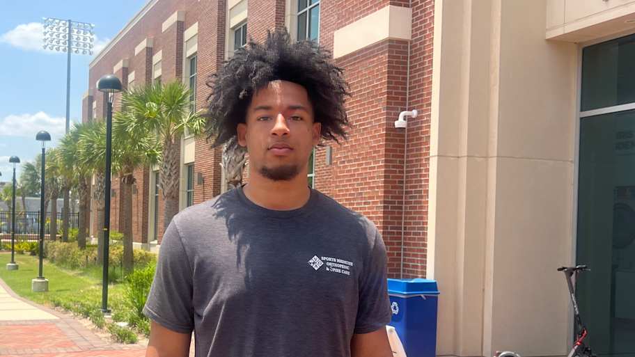 Gators Near the Top For Rising Edge Rusher