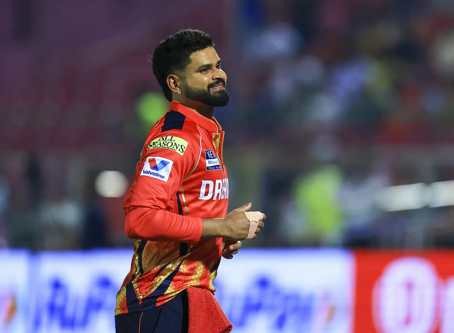 Shreyas Iyer achieves massive milestone as PBKS beat MI to reach IPL ...