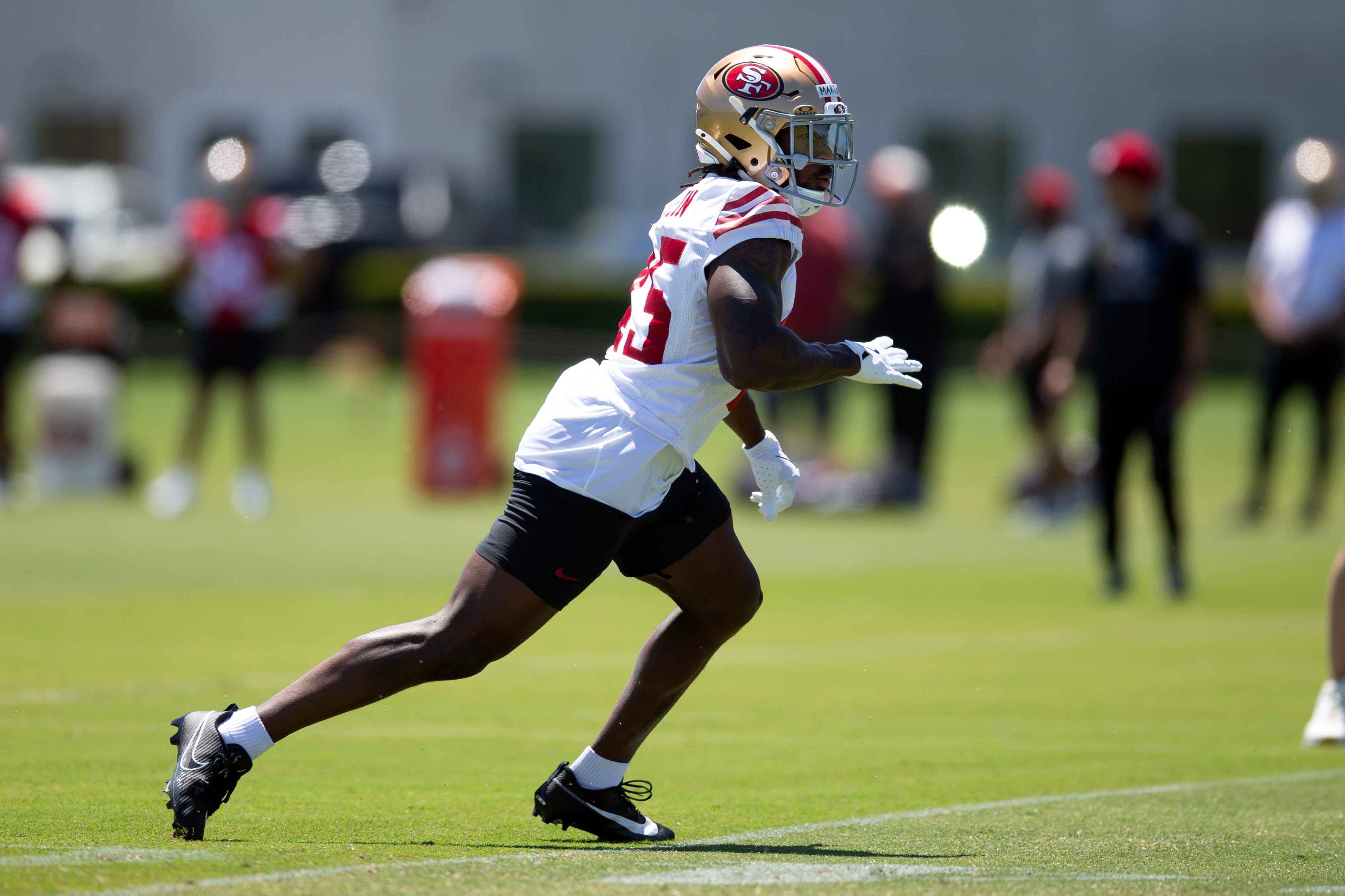 49ers rookie LB has already impressed Fred Warner in limited time ...