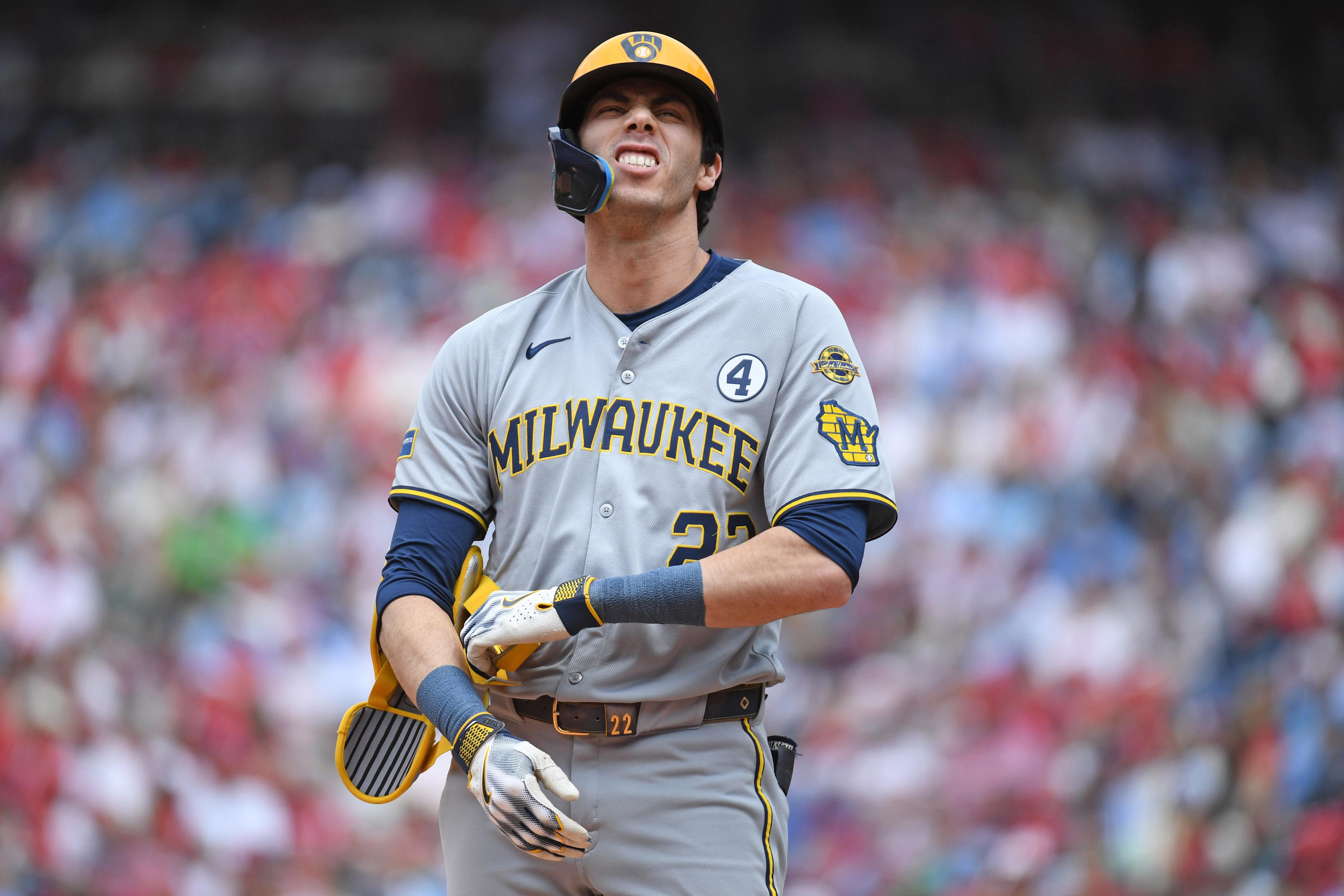Christian Yelich injury update: Brewers leftfielder hit by pitch on ...
