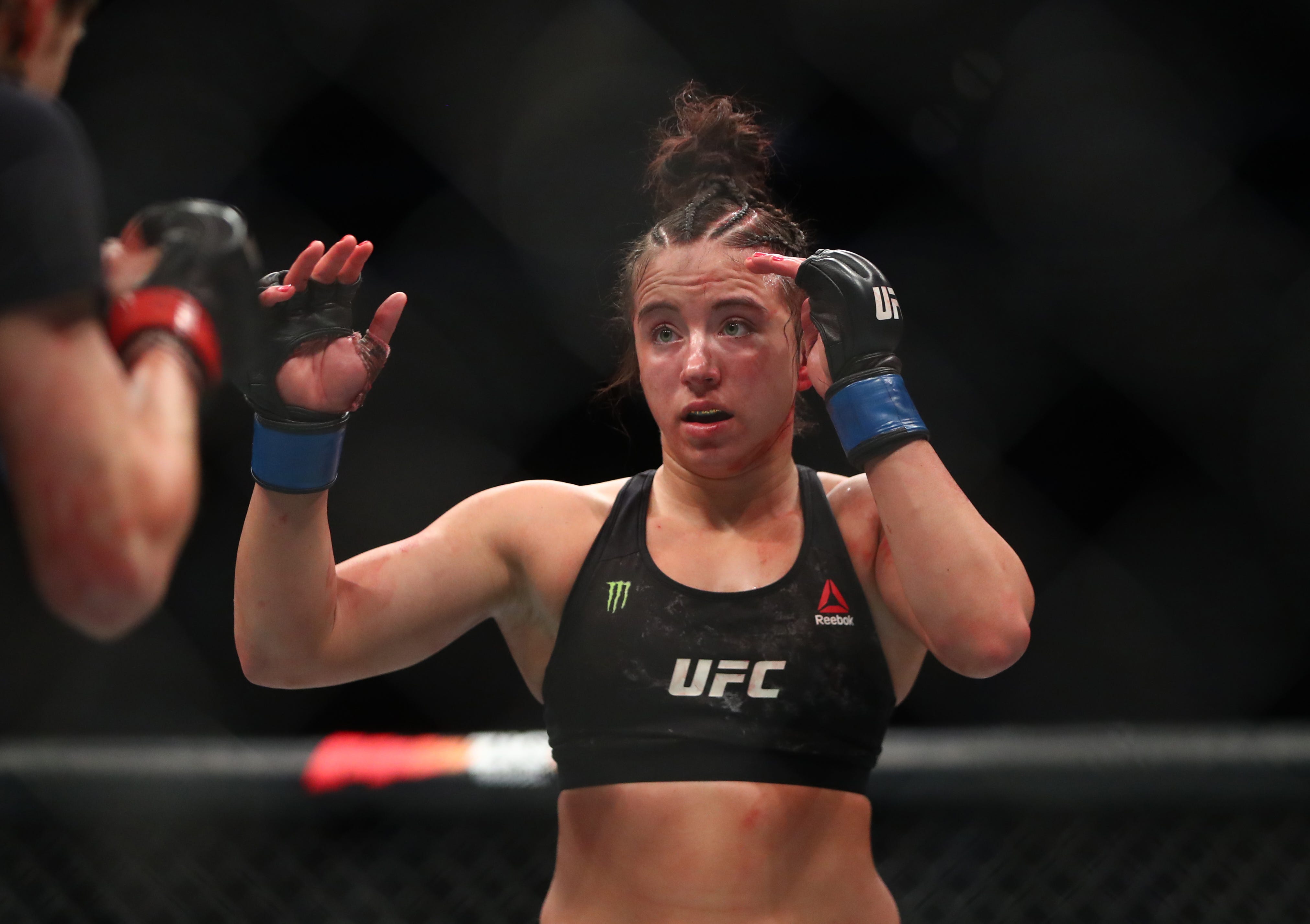 Coach: Maycee Barber 'begged' team to not call doctors at UFC on ESPN 68