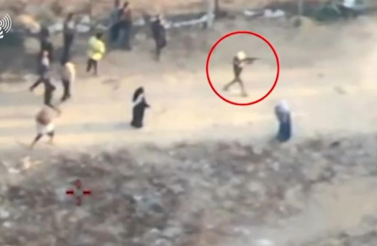 Masked gunmen shoot at Gazans seeking humanitarian aid