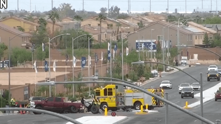 Crash blocks all southbound lanes on Decatur Blvd near Cactus Ave