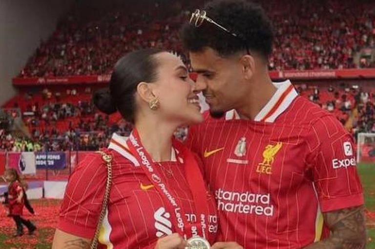 Luis Diaz's partner's 'goodbye post' adds to uncertainty over Liverpool ...