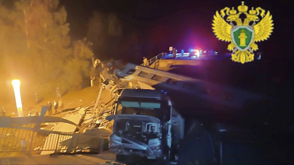 Explosions caused 2 bridges in western Russia to collapse, officials ...