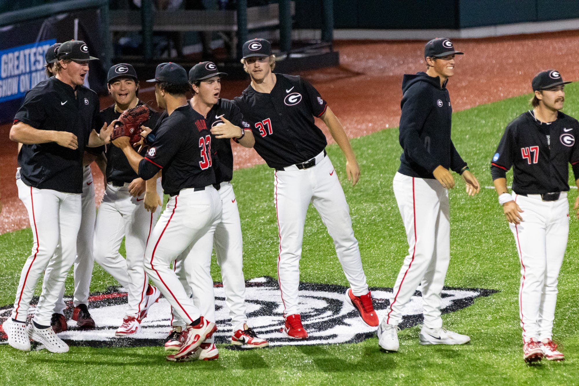 Vanderbilt baseball lands Georgia pitcher Nate Taylor in transfer portal