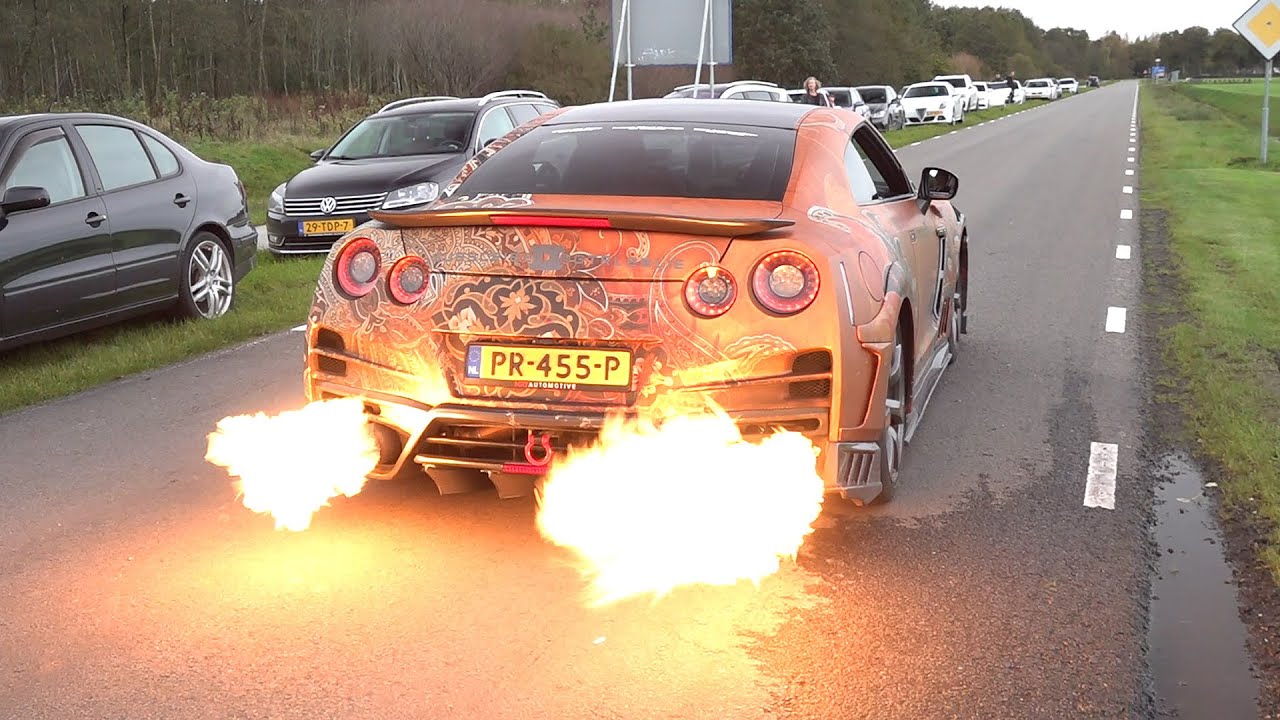 1041PK Top Secret GT-R R35 – Vlammen, Drag Races & Brute Sound!