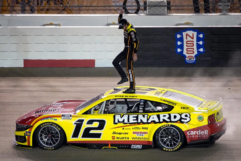 NASCAR Nashville full weekend track schedule, TV schedule for the ...
