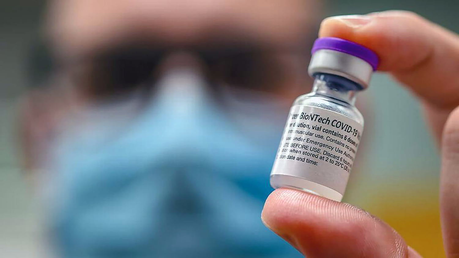 FDA grants limited approval to new Covid vaccine from Moderna