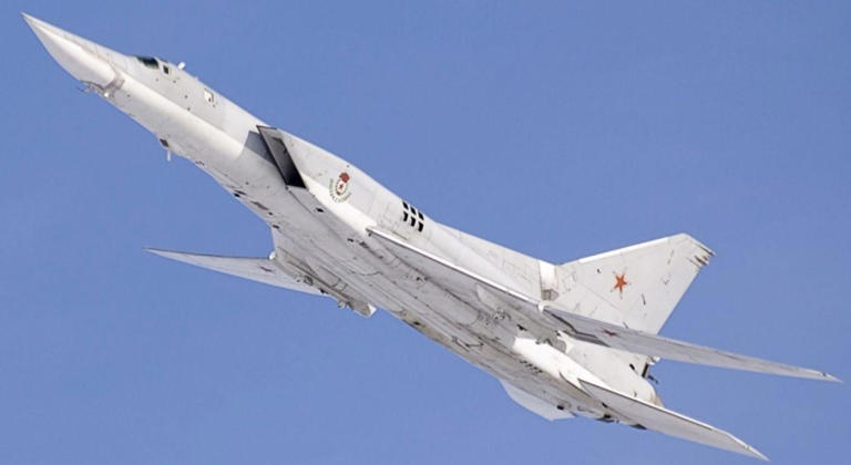 Così Kiev ha distrutto i bombardieri russi. L’Ucraina che sta perdendo ...