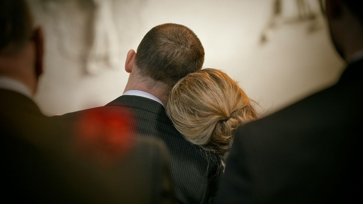 Why Good Men Stay in Unhappy Relationships