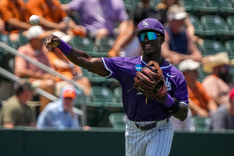 Texas baseball vs Kansas State game score: Replay, highlights as ...