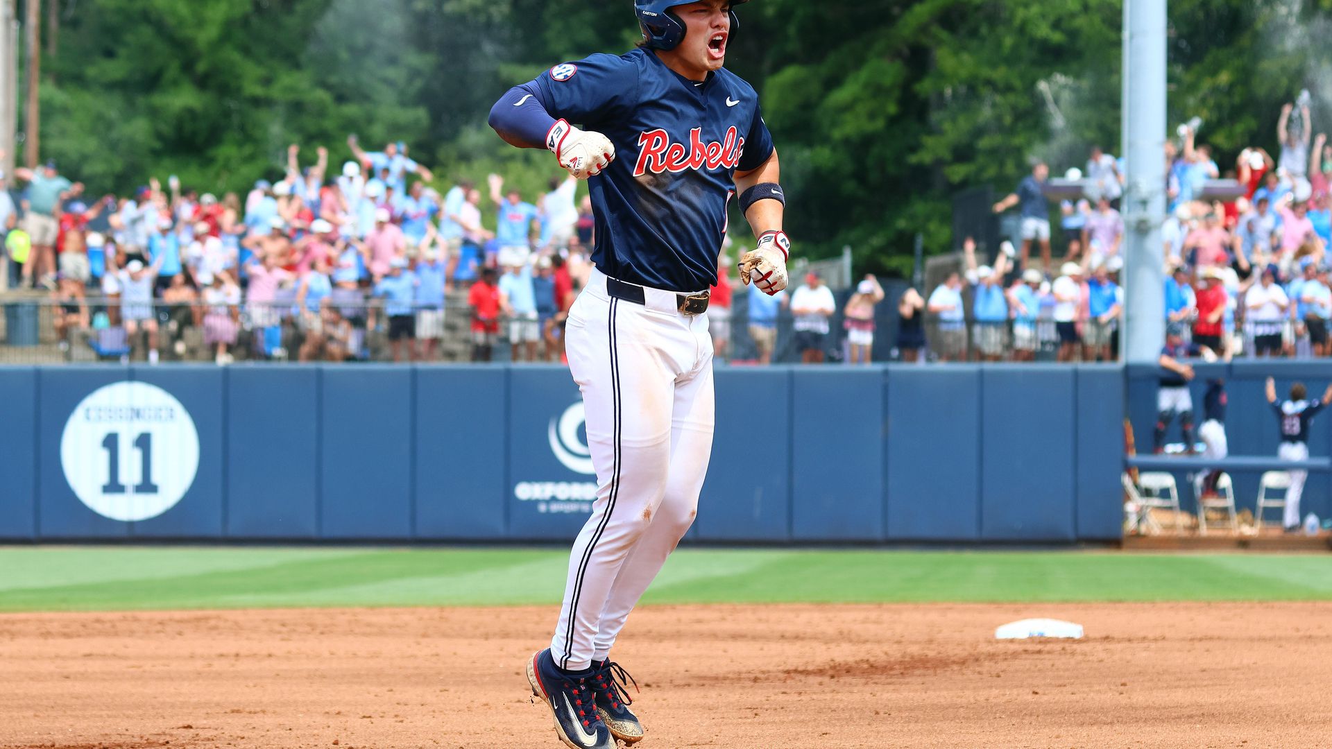 Oxford Regional 2025: Ole Miss advances to regional final with win over ...