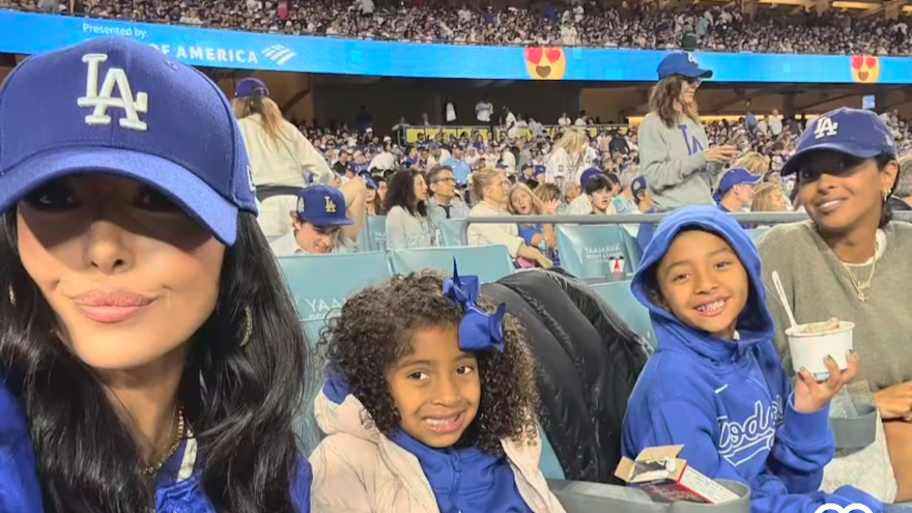 Natalia Bryant rocks Dodgers fit with aunt Sophie in rare photo with ...