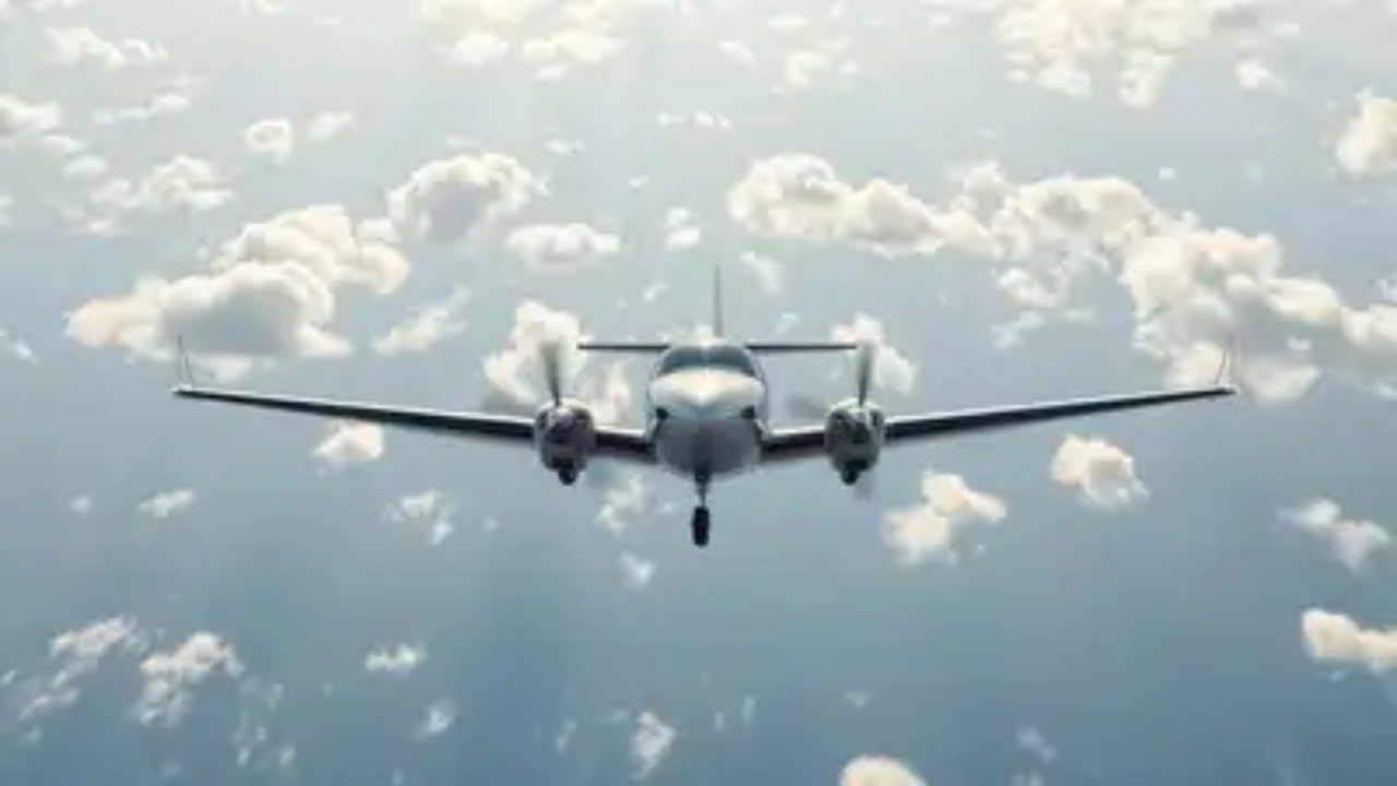 Small plane crashes off Connecticut Coast; man and teen pulled out from ...