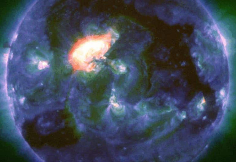 Earth on Solar Storm Alert: G4-Class Geomagnetic Storm May Hit Today ...