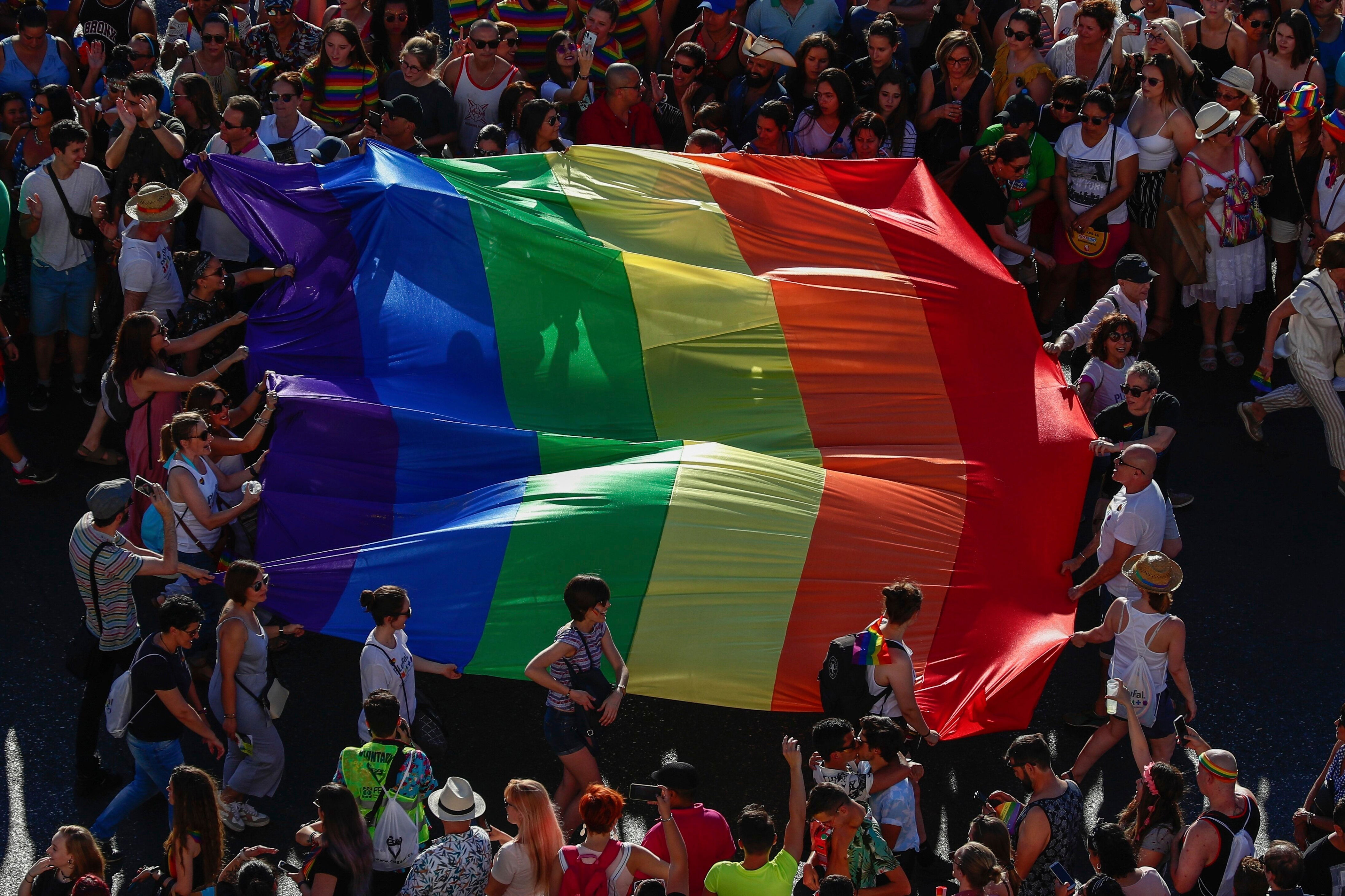New England Patriots Prompt Right-Wing Freak Out With Pride Post