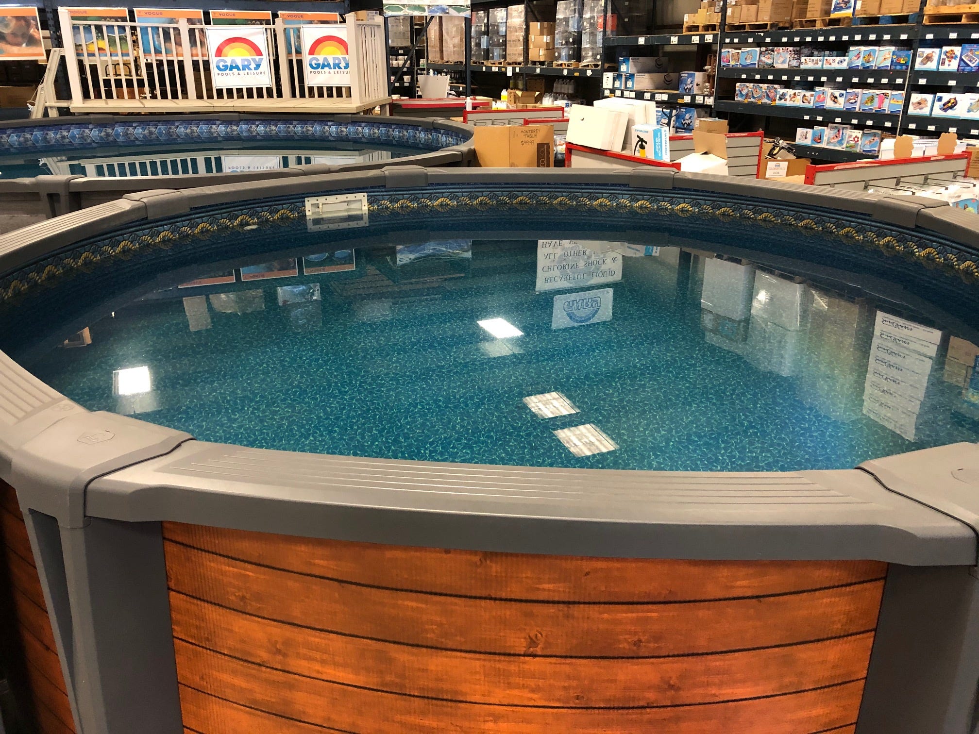 Pool suppliers ready for 'tidal wave' of customers